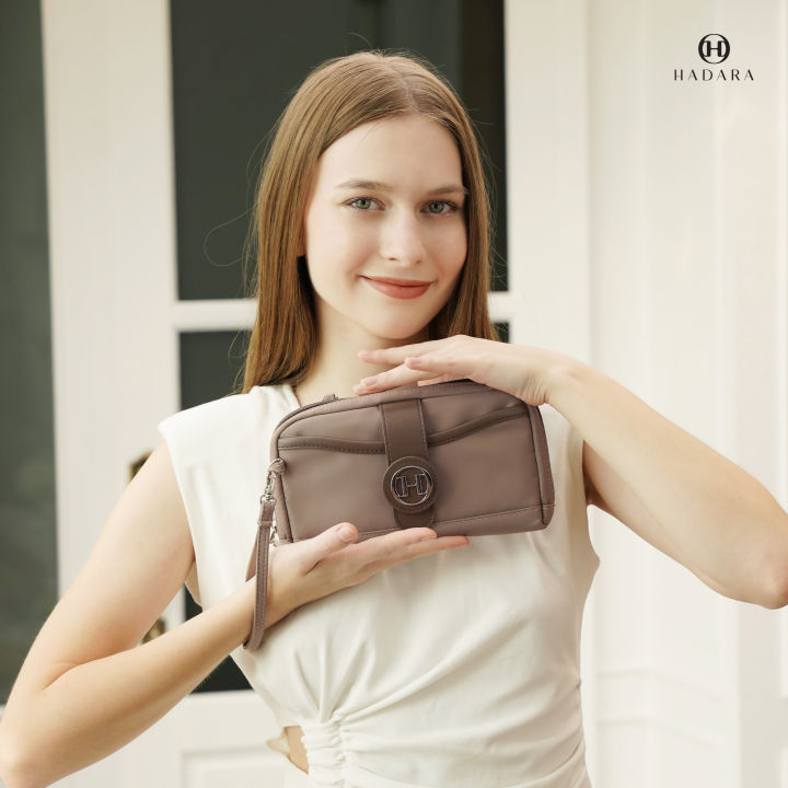 Hadara กระเป๋าสตางค์ รุ่น Classic Wallet No.1 เรียบหรู มีสายสะพายให้ ...