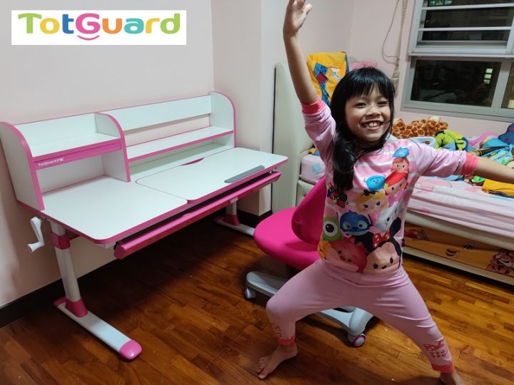 Totguard Kid's Ergonomic Study Table HT-412 Desk / Study Desk And Chair ...