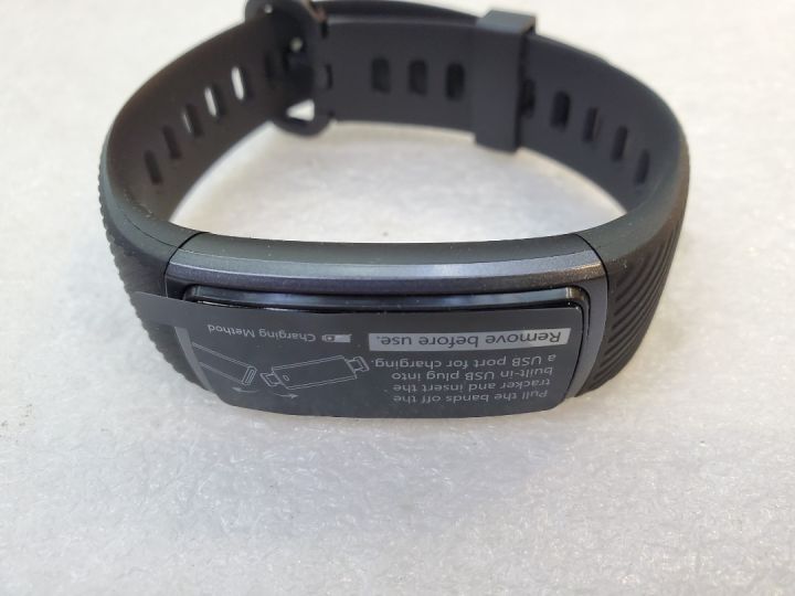 Heart Rate Smart Fitness Tracker – Smart HRM Bracelet in Black | Lazada ...