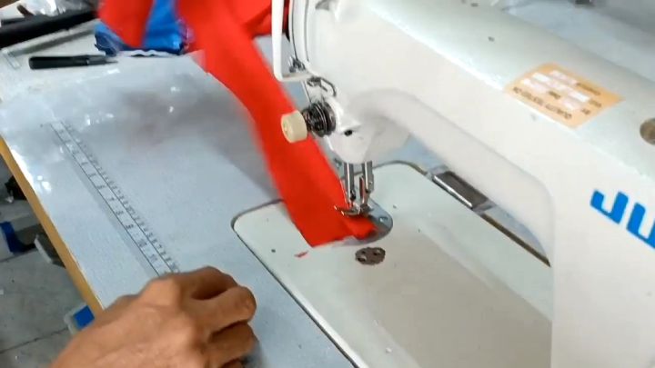 HIGH SPEED JUKI SINGER SEWING MACHINE (COMPLETE SET) BRAND NEW & SEMI ...