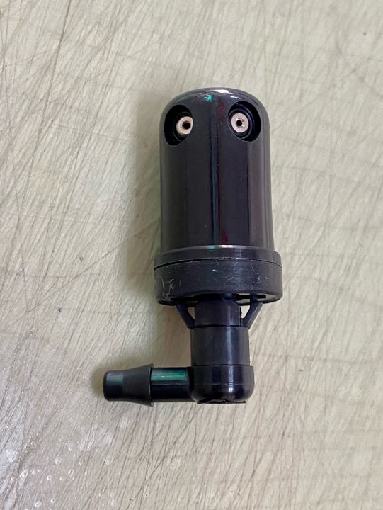 Genuine Isuzu Rear Washer Nozzle for Crosswind | Lazada PH