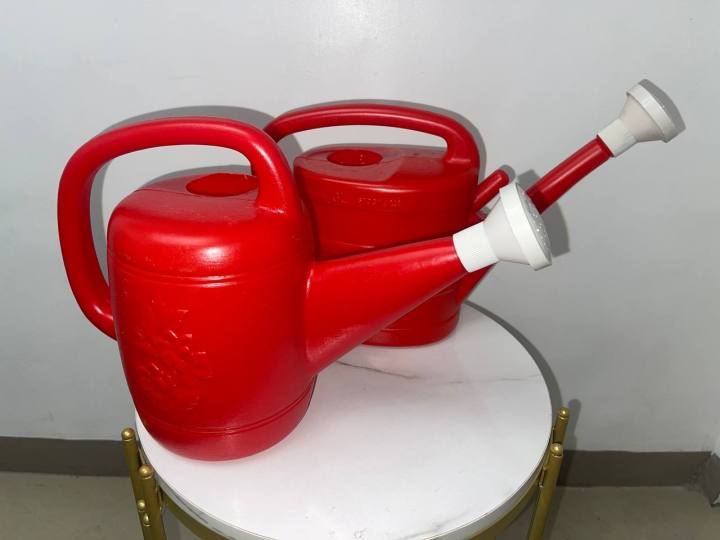 159 pesos High quality Lagadera 3 Liters / Sprinkler / Pandilig sa ...