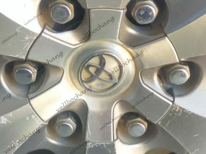 [Ready stock] 1/4 Pcs Toyota Fortuner 2005-2010 alloy wheel cover ...