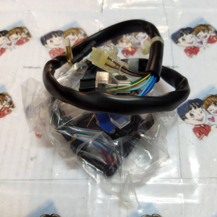 เรือนชุดสวิทช์ไฟเลี้ยว PCX150 2014-2016 อะไหล่แท้ HONDA 35205-K35-V01 | Lazada.co.th