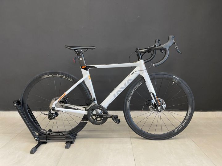 JAVA SILURO 3 UCI APPROVED 2 X 11 SPEED CARBON FORK ROAD BIKE COME WITH ...