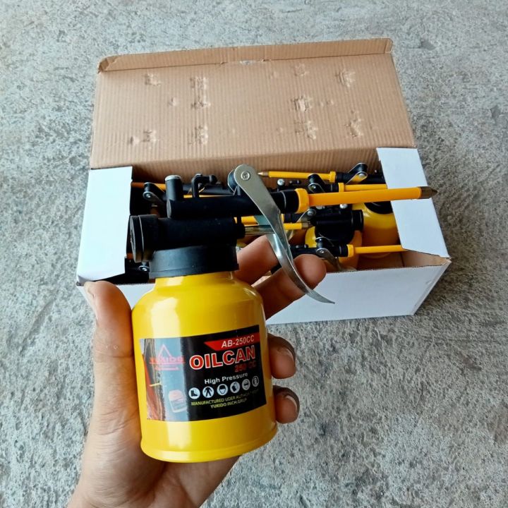 OIL CAN KALENG FLEXIBEL 250CC - BOTOL POMPA SEMPROT OLI 250 CC - OLI ...