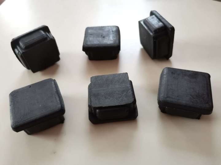 1 1/2 x 1 1/2 inches (38mm) SQUARE INSERT HEAVY DUTY Rubber Footings ...