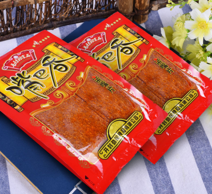 嘴巴香 หม่าล่าเต้าหู้ แผ่นเผ็ด ยุค90 แผ่นบางพอดีคำ ขนม ล่าเถียว ซองใหญ่ 112g | Lazada.co.th