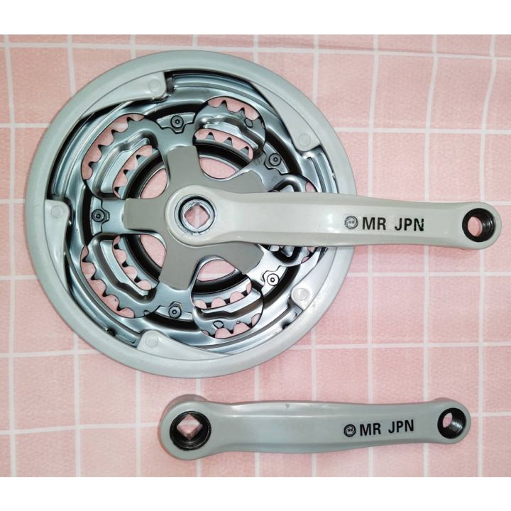 Bike Crank Steel 3by MTB Bottom Bracket Ordinary and Bicycle Pedal ...