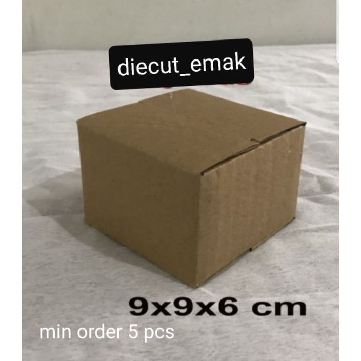 Kardus / box / uk. 9x9x6 cm / Karton packing polos baru ST | Lazada ...