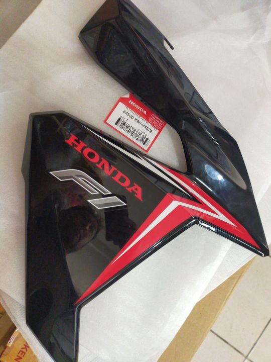 HONDA CLICK 125 V1 FRONT COVER GLOSS BLACK RED RIGHT 64500K60H40ZE ...