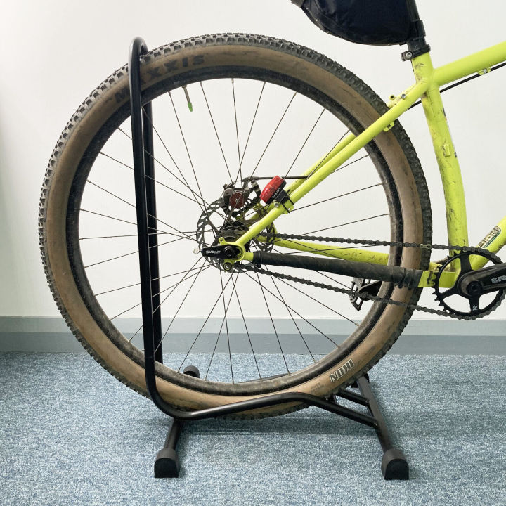 Paddock Sepeda Standar Universal L149 - Tampilan Sepeda Berdiri ...