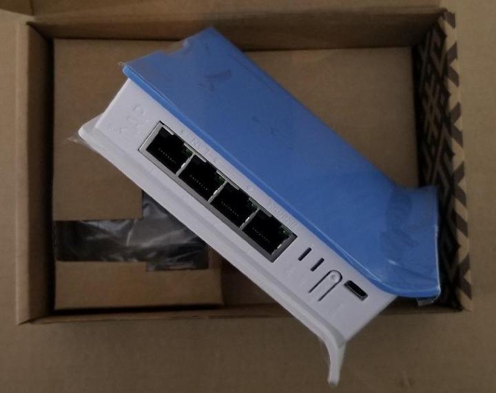 Mikrotik RB941-2nD-TC HAP Lite SOHO Router with WiFi | Lazada PH