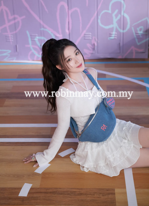 [PRE ORDER] ROBINMAY - 梦特胸包(M)(8周年限定版) (Receive around 2 weeks) | Lazada