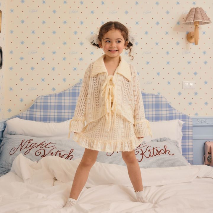 Iookbookpetite bowlette top hearty lace เสื้อแขนยาวเด็ก ผูกโบว์ รุ่น ...