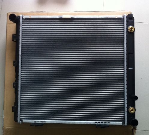 หม้อน้ำรถยนต์ เบนซ์ W124 E220 Radiator Mercedes Benz W124 E220 1988 ...