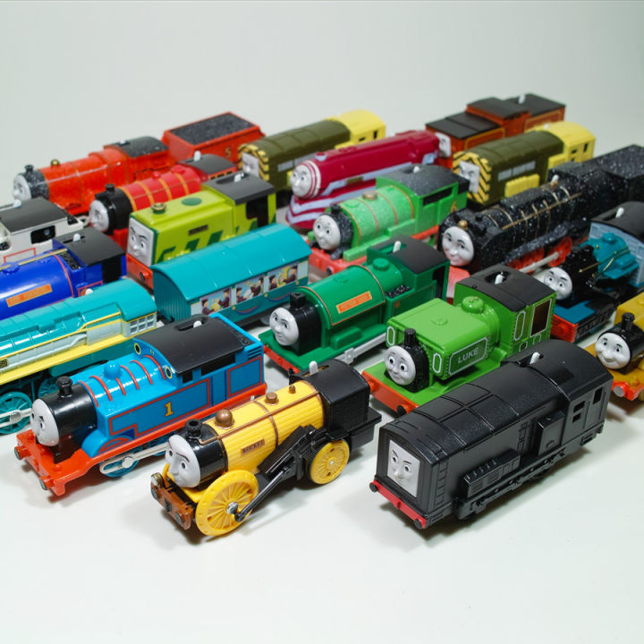 Model toy Thomas Henry Edward Gordon James Percy, electric track train ...