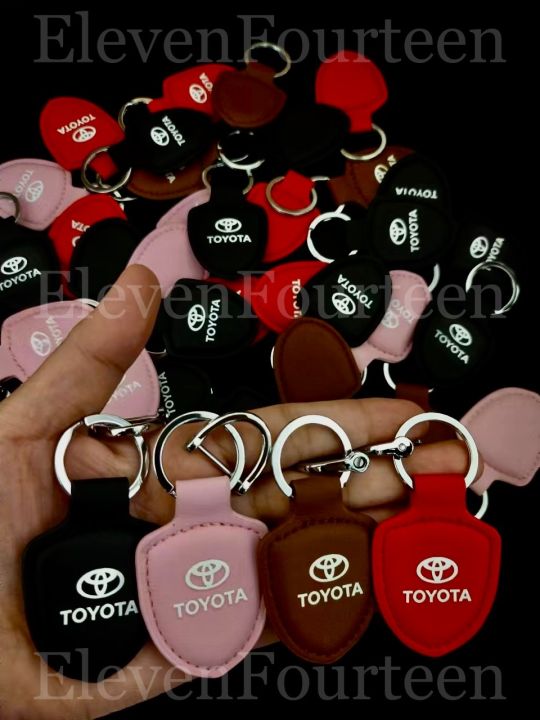 Toyota Car Keychains / Keychains accessories/ Stylish Keychain / Key ...