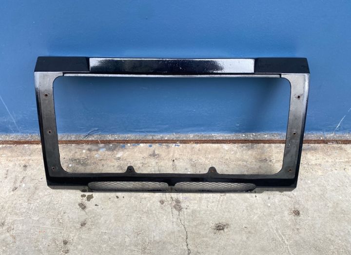 Land Rover Defender Fibre Air Conditioning Radiator Grille Surround ...