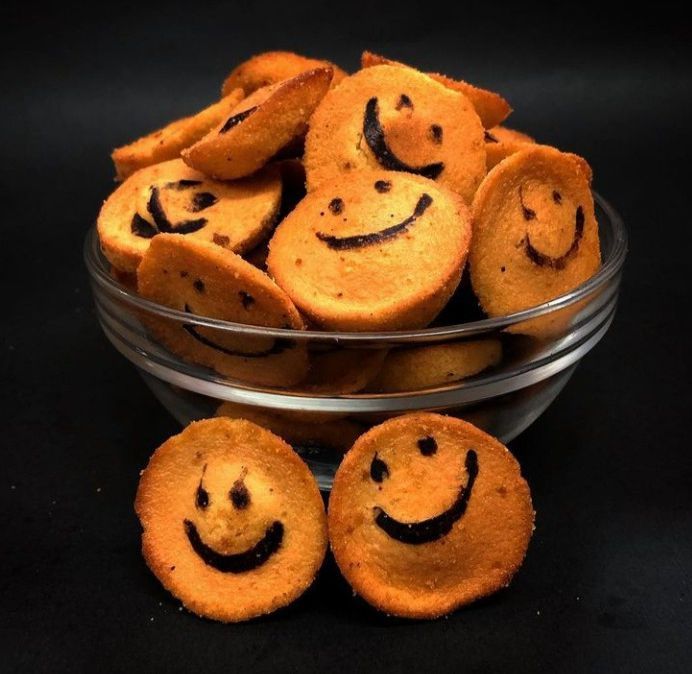 PROMO 2 BUNGKUS Bolu Kering Jadul Isi 5 Kue Klemben Cermai Home Made ...