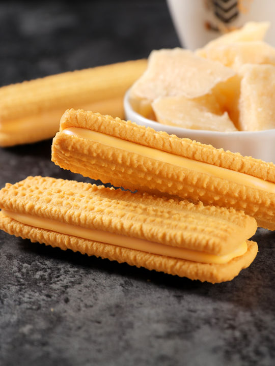 Fritz sandwich cookies 95g summer snack yogurt vanilla matcha cheese ...