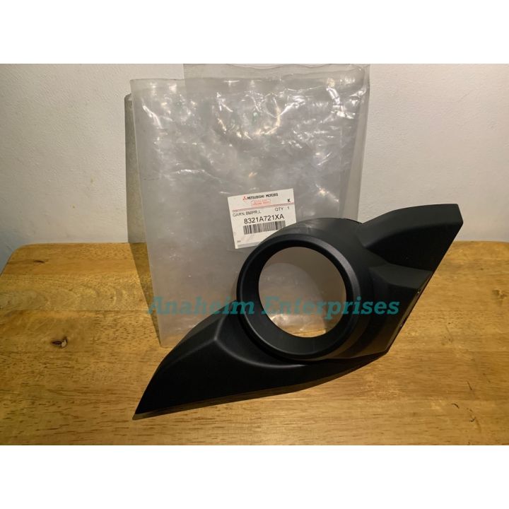 Super value Mitsubishi Xpander GLX Sport Left Side / Driver Fog Lamp ...