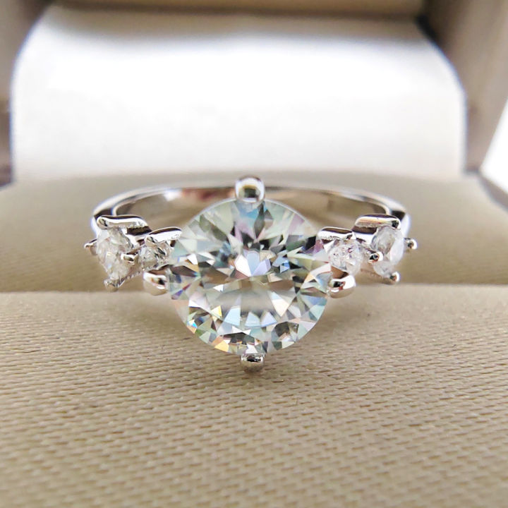 แหวนเพชรโมอิสสีแดงเงิน S925 1กะรัตเครื่องประดับอย่างดีงานเลี้ยงครบรอบของผู้หญิงของขวัญให้แม่ ...