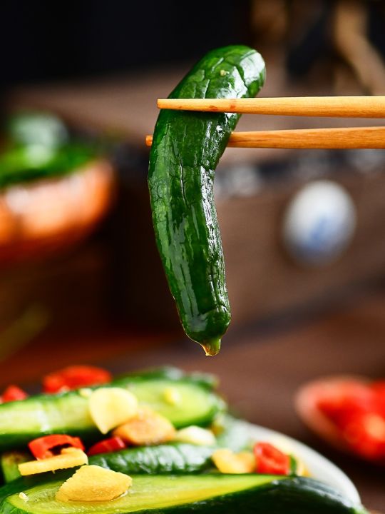 Yuanchi Korean kimchi sweet and sour cucumber 300g authentic spicy cabbage Korean flavor Yanbian ...