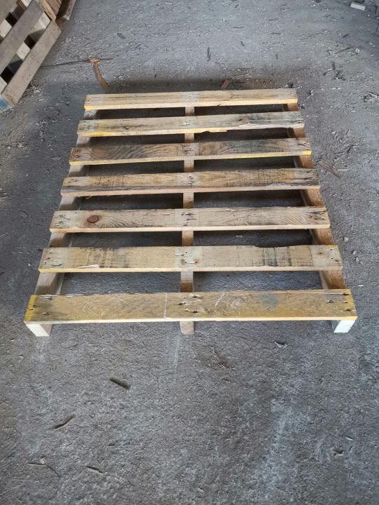 Now batch of second-hand solid wood pallet forklift shelf moisture ...