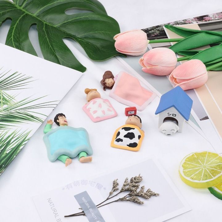 ERIMER Mini Cute Crayon Shinchan Car Ornaments Desktop Anime Figures ...