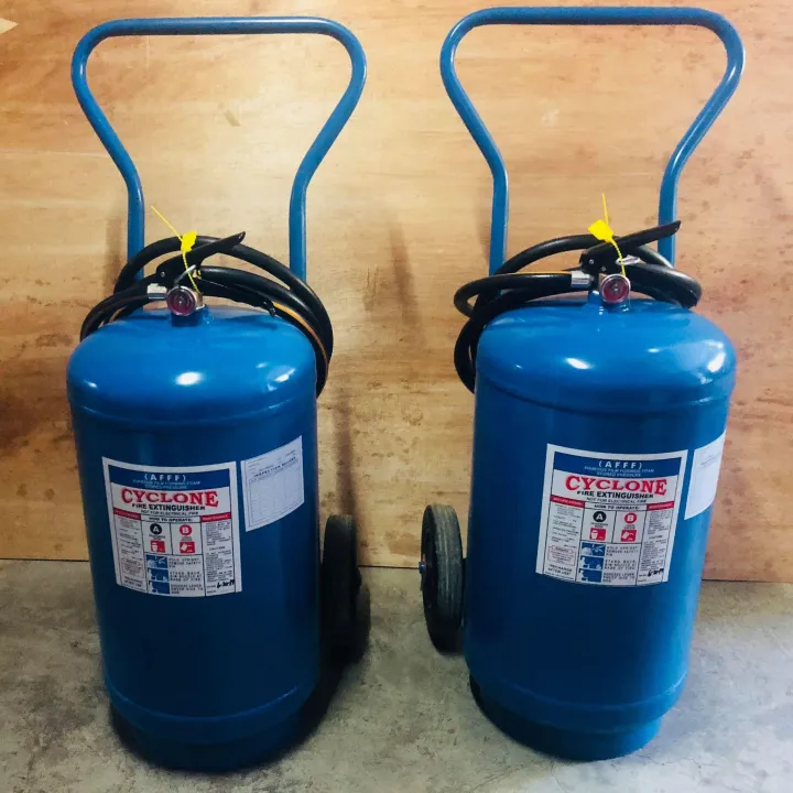 Fire Extinguisher AFFF 50lbs Liquid Foam 50 lbs Wheel Type CYCLONE ...