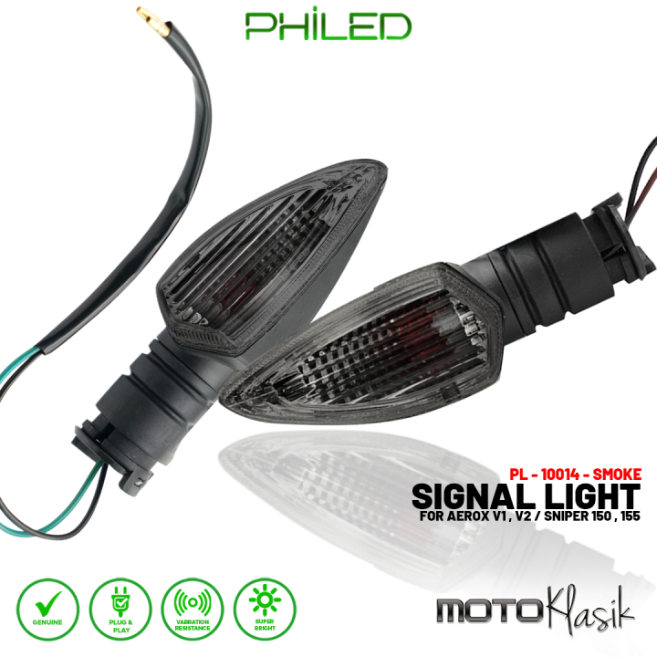 PHILED SIGNAL LIGHT CLEAR / SMOKE STEADY LED TURN SIGNAL INDICATOR FOR ...