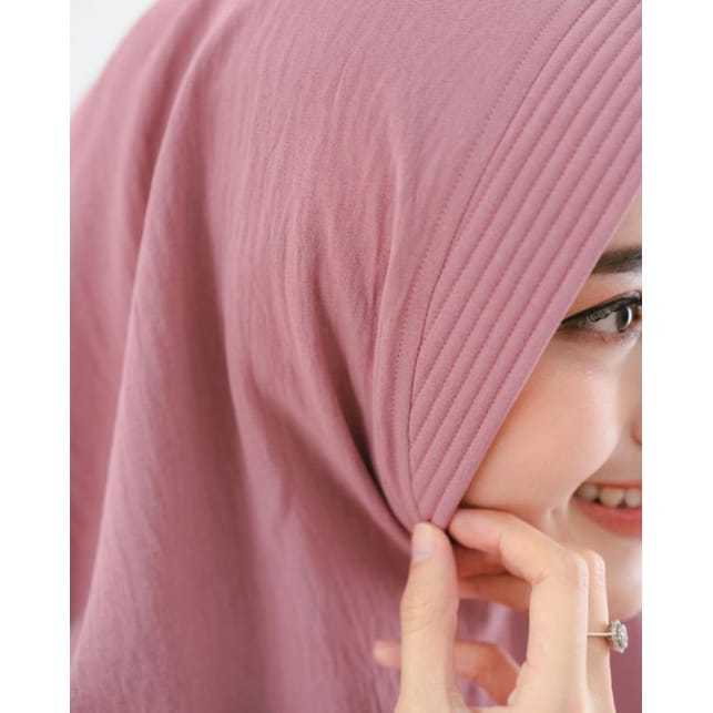 HIJAB PET SIMPEL CRINKLE KERUDUNG OVAL BERGO PED SIMPLE SIZE L TERMURAH ...