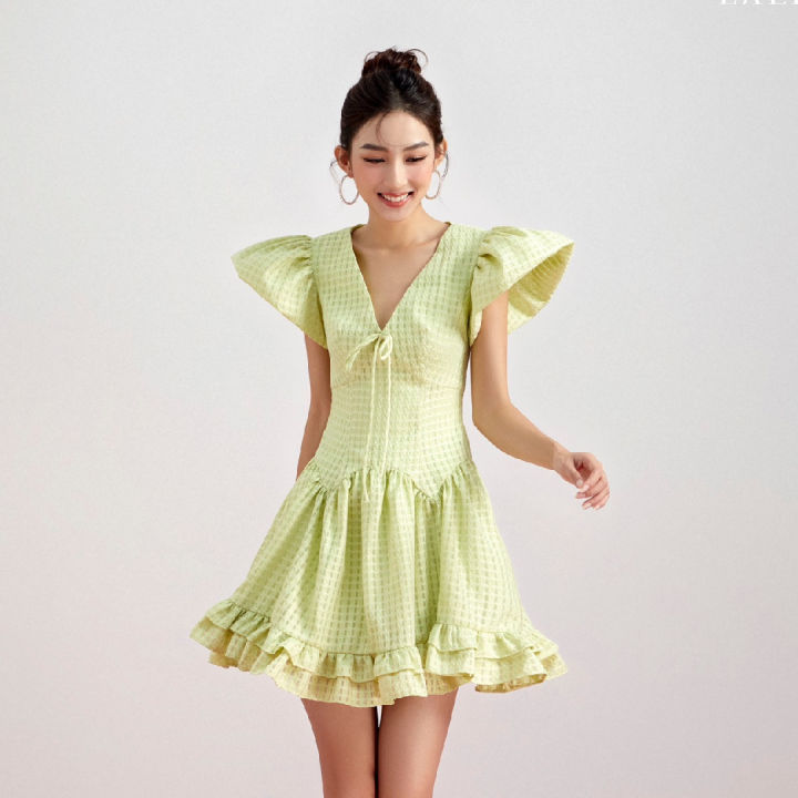 LALLA - Đầm JOY tay phồng cổ chữ V xoè bèo nữ | Lazada.vn