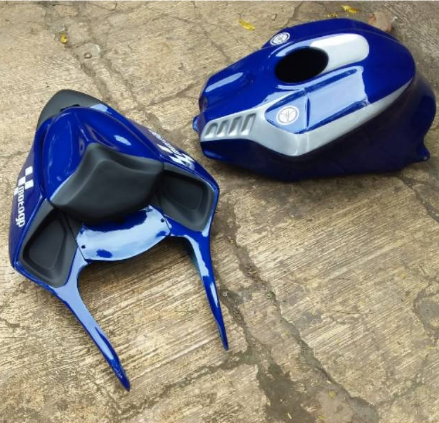 Cover Tangki Model R1 + Body Belakang Model Ducati Buat Yamaha R15 Old ...