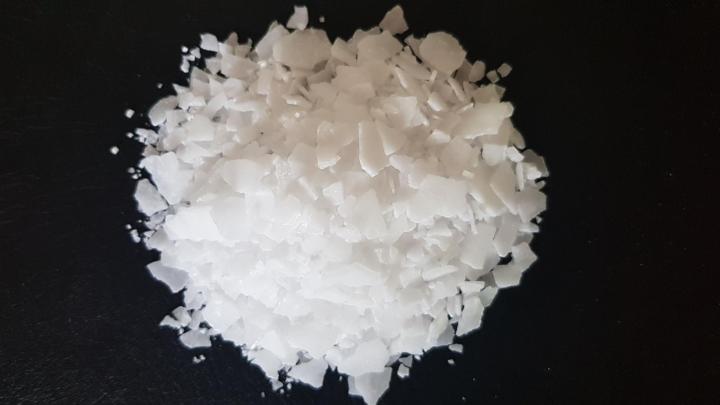 Caustic soda flakes/ LYE 1kg | Lazada PH