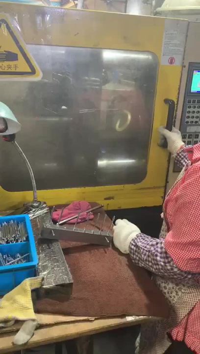 [YY] In Stock Screwdriver Set Cross Screwdriver Multi-Function Set CR-V ...