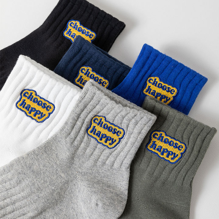 CEEKEY ถุงเท้าผู้ชายสีดำและสีขาวถุงเท้ากีฬาสีพื้นสี่ฤดูซับเหงื่อระงับ ...