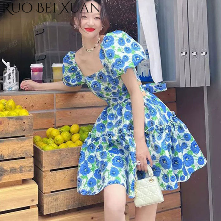 Ruo Bei Xuan ชุดเดรสลายดอกไม้คอสี่เหลี่ยมสำหรับผู้หญิงสำหรับวันหยุดชาย ...