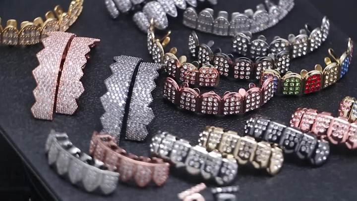 LZD AK47 Tooth Socket Scorpion Flame Gold Teeth Crown Teeth Water Drop ...