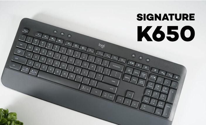 Logitech Bluetooth and Wireless Keyboard Signature K650 Graphite TH/EN ...