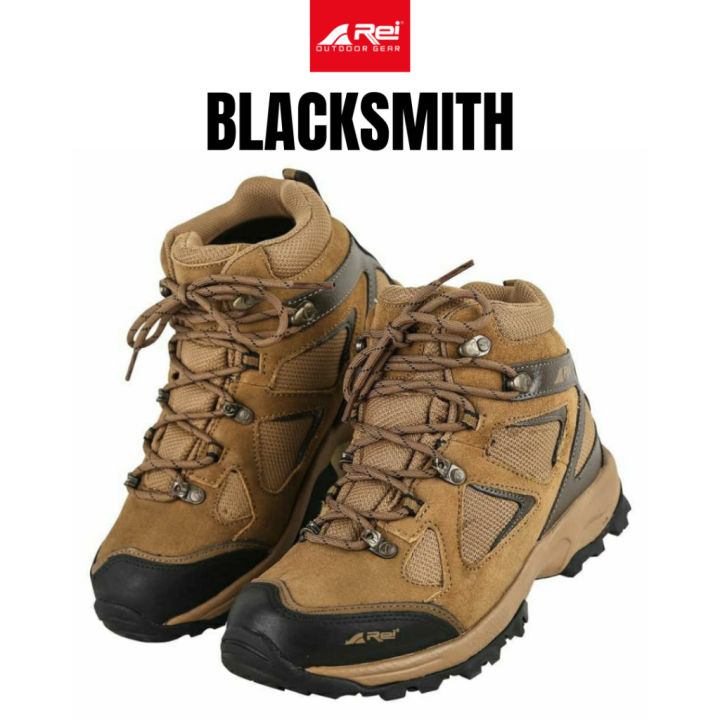 Sepatu Trekking Rei Blacksith Arei Outdoorgear / Sepatu Gunung, Camping ...