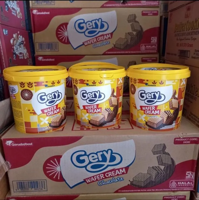 Gery wafer Cream Chocolate Timba 250 Gr - jajanan lebaran murah ...