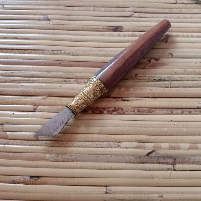 PISAU PENGERUPAK LONTAR ALAT TULIS LONTAR | Lazada Indonesia