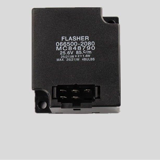 Mitsubishi Fuso Flasher Unit Signal Relay 5pin 066500-2080 (MC848790 ...