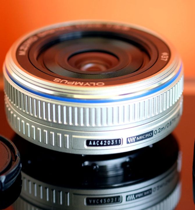 Olympus M.Zuiko 17mm f/2.8 Wide-Angle Pancake Lens, 17mm f2.8 for Micro ...
