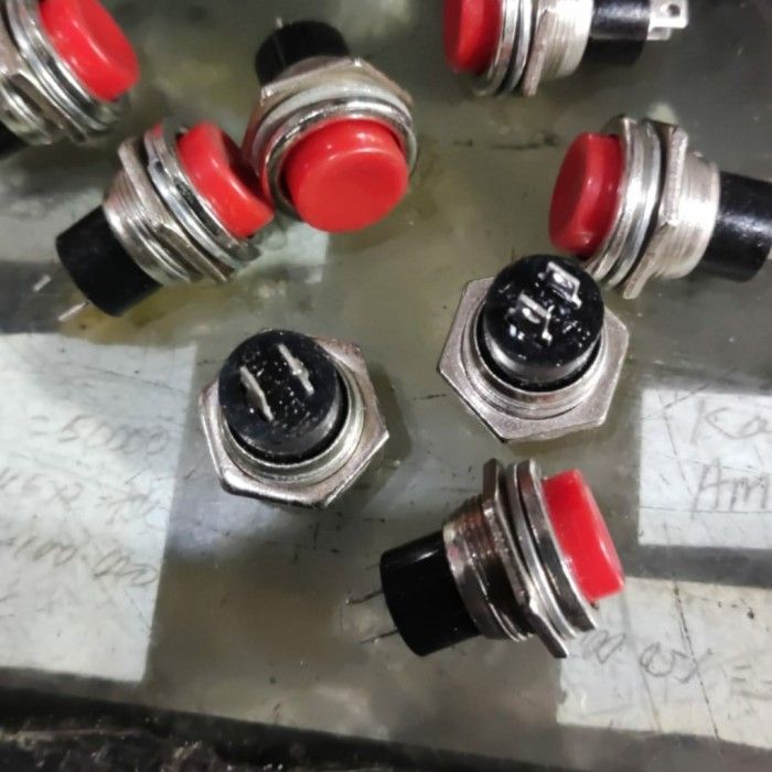 Saklar Switch Push Off reset / switch push off button bulat 1,2cm ...