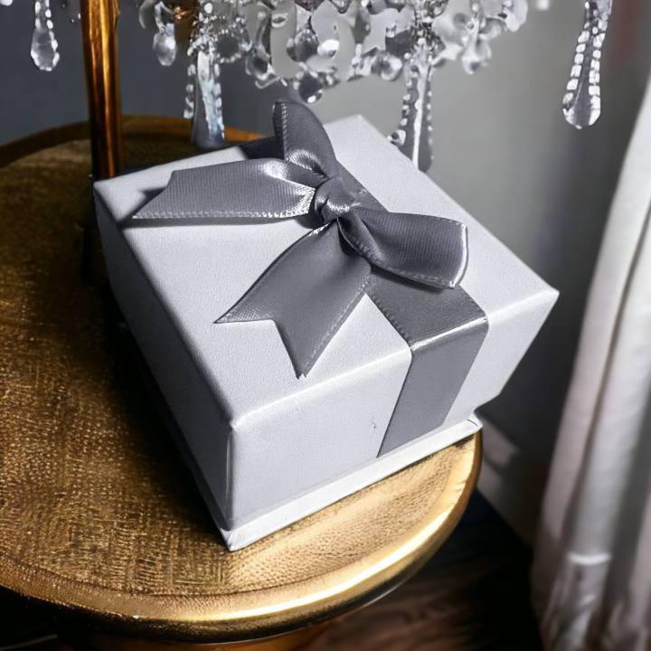 Arianne Sparkles Elegant Gift Box 3x3x1.5cm | Lazada PH