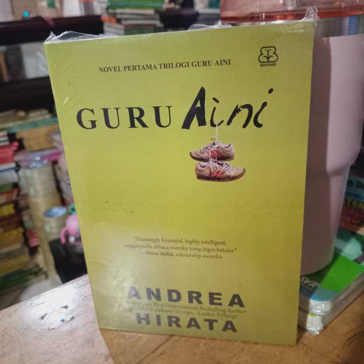 Novel GURU AINI BY ANDREA HIRATA | Lazada Indonesia
