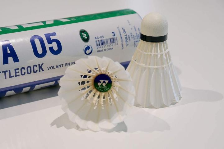 AEROSENSA O5/AERO 40 YONEX /RSL TOURNEY NO.1 FEATHER SHUTTLECOCK ...